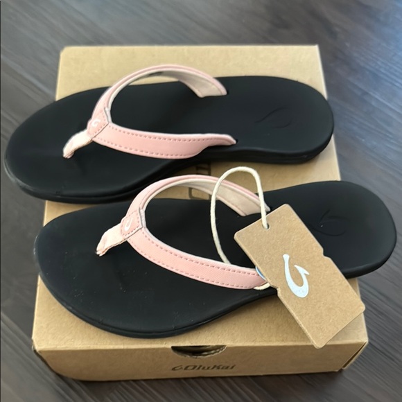 Olukai Kids Flip Flops